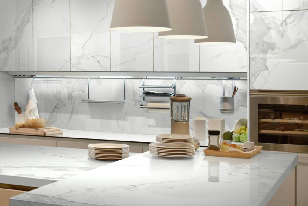 NEOLITH TABLA CLASSTONE ESTATUARIO-E01-R 12ULTRASOFT | Galería Viterra