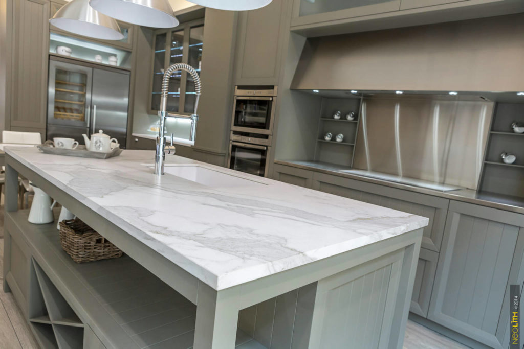 NEOLITH TABLA CLASSTONE ESTATUARIO-E01 12ULTRASOFT | Galería Viterra
