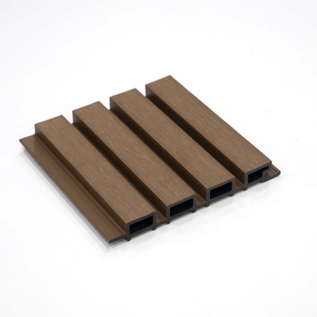 PANEL WPC EXTERIOR teak | Galería Viterra